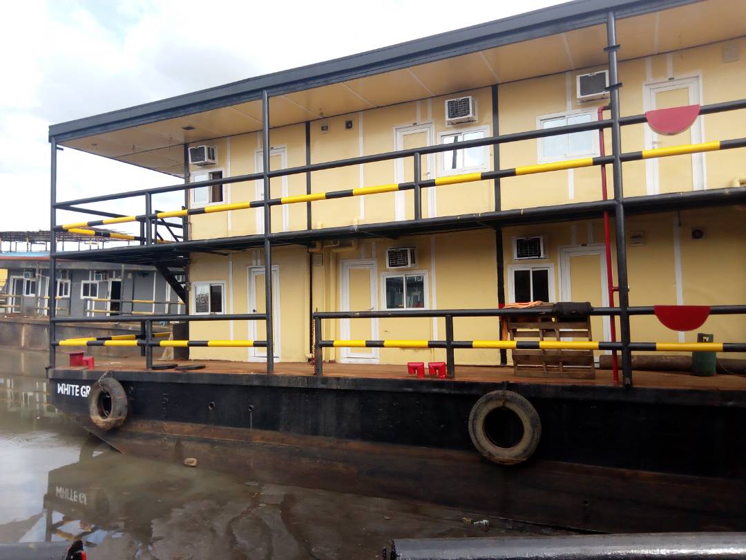 HOUSEBOATS